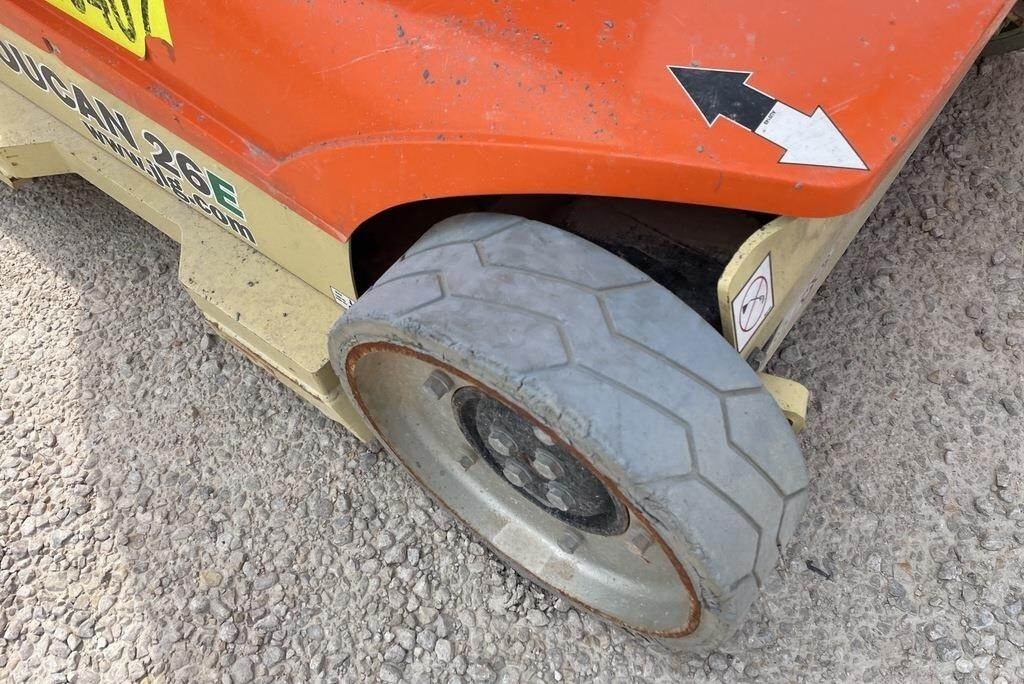 JLG TOUCAN 26E