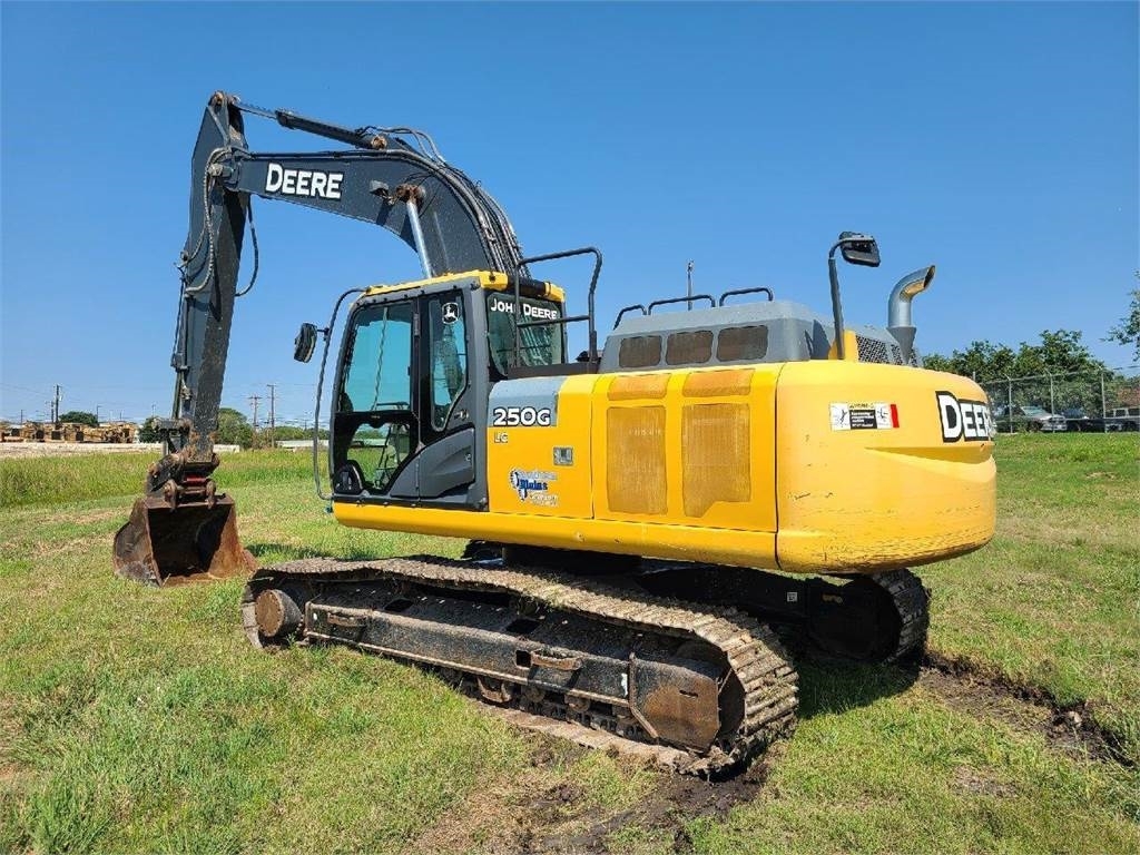 John Deere 250G LC