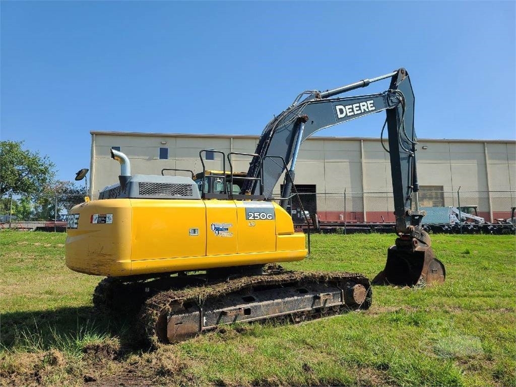 John Deere 250G LC