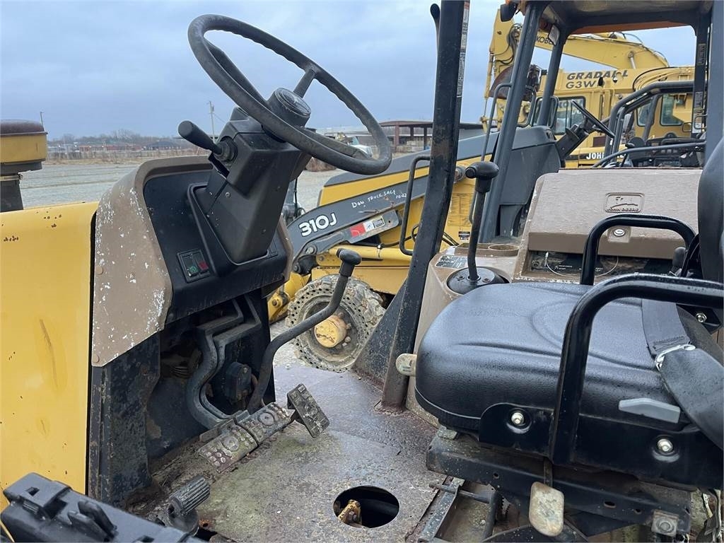 John Deere 310D