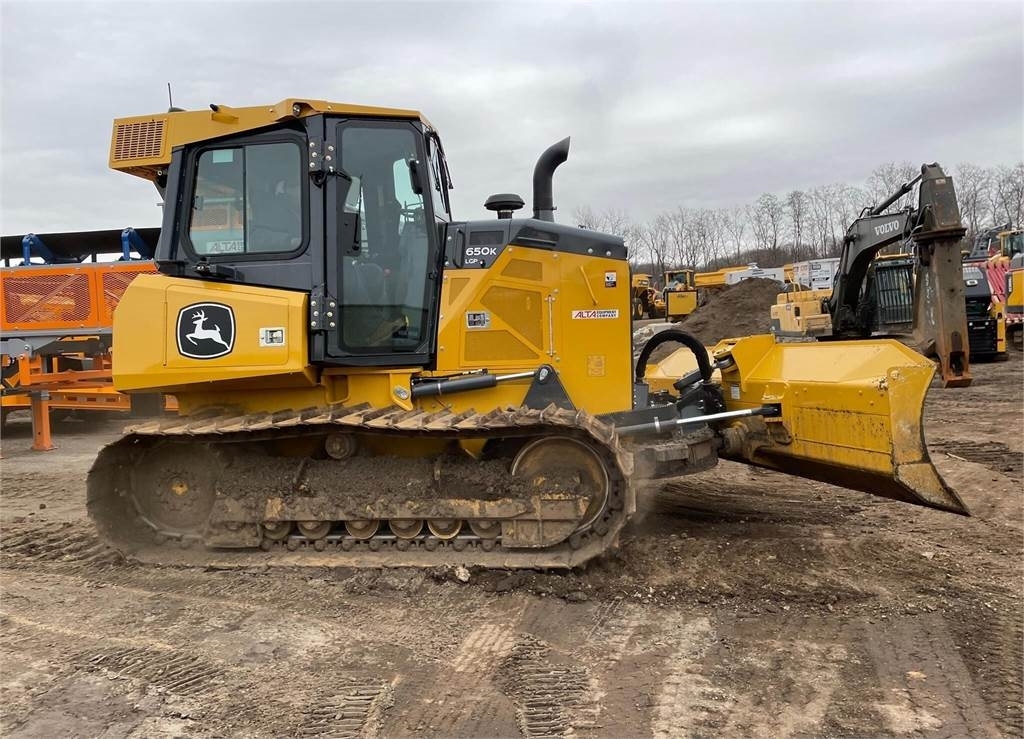 John Deere 650K LGP
