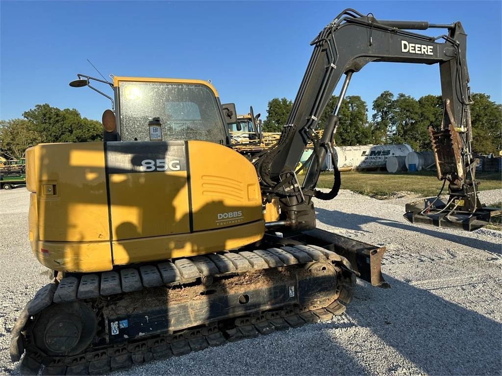 John Deere 85G
