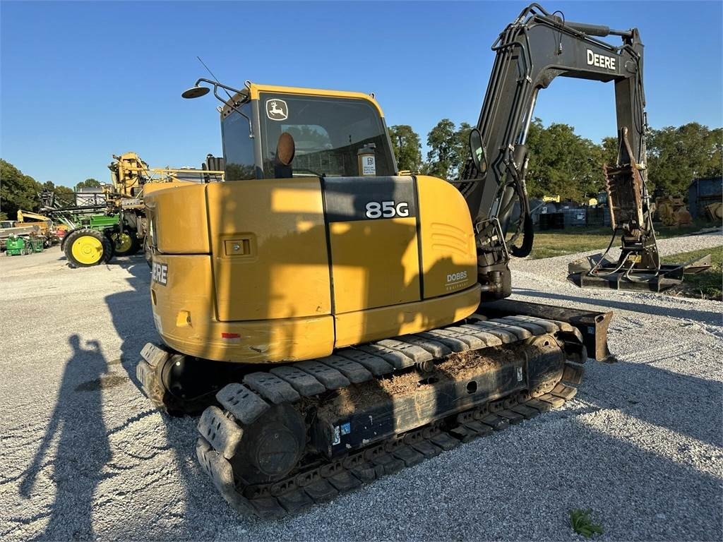 John Deere 85G