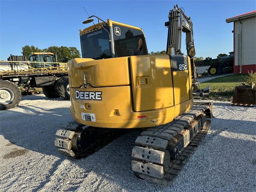 John Deere 85G