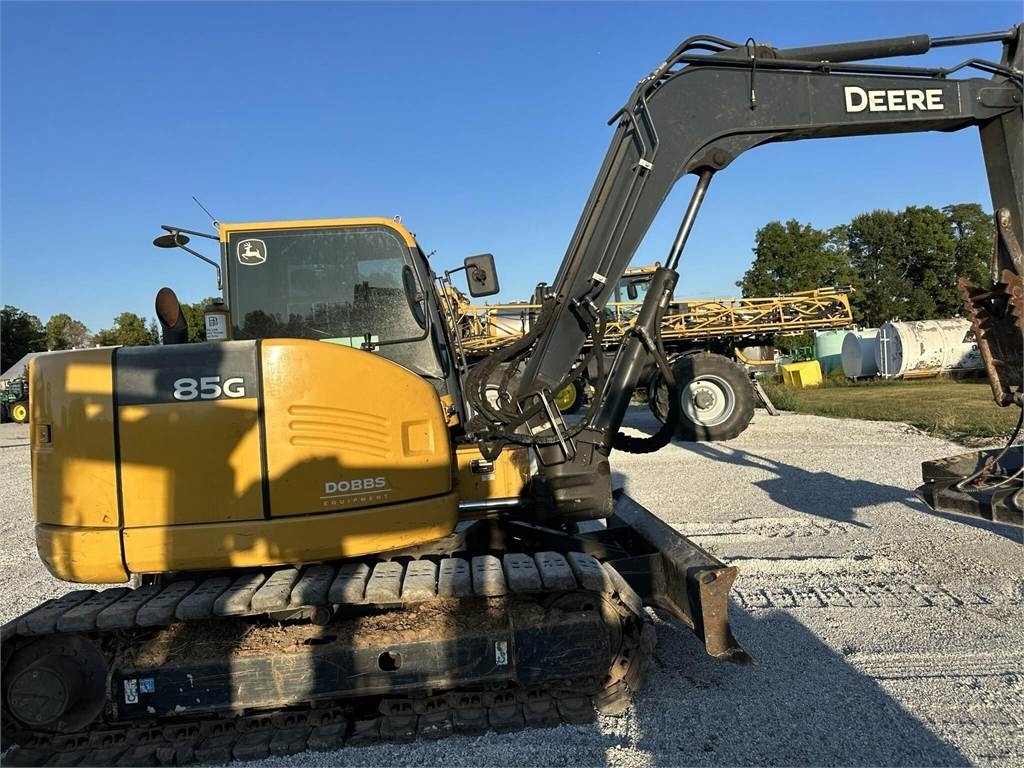 John Deere 85G