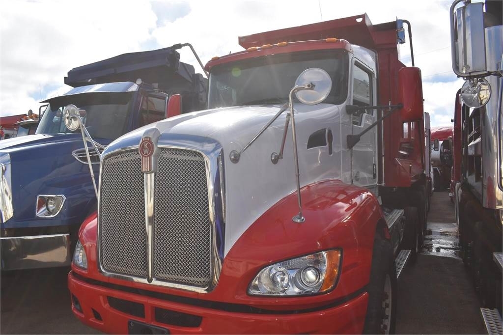 Kenworth T660