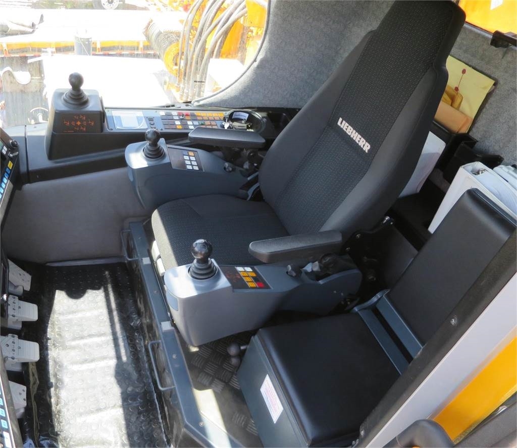 Liebherr LR1600-2 - Crawler Cranes - Construction Equipment - Quality ...