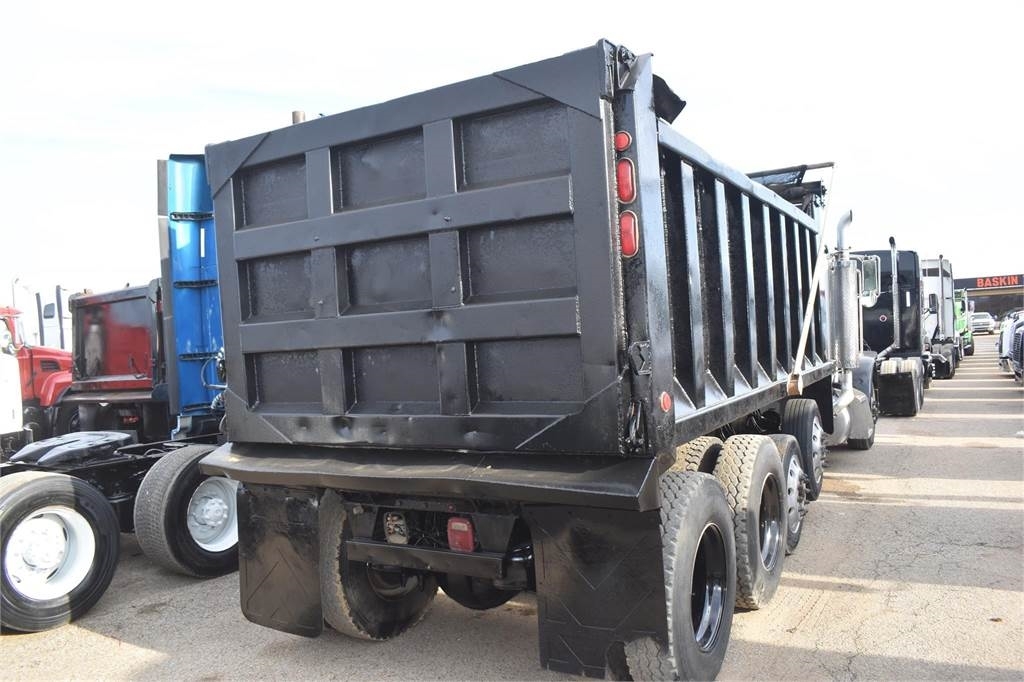 Peterbilt 357