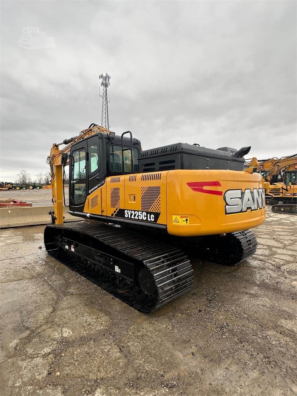 Sany SY225C