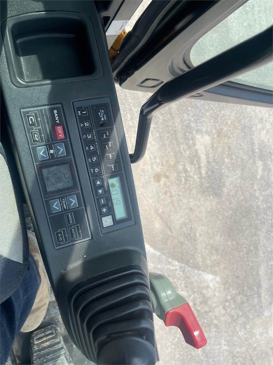 Sany SY265CLR