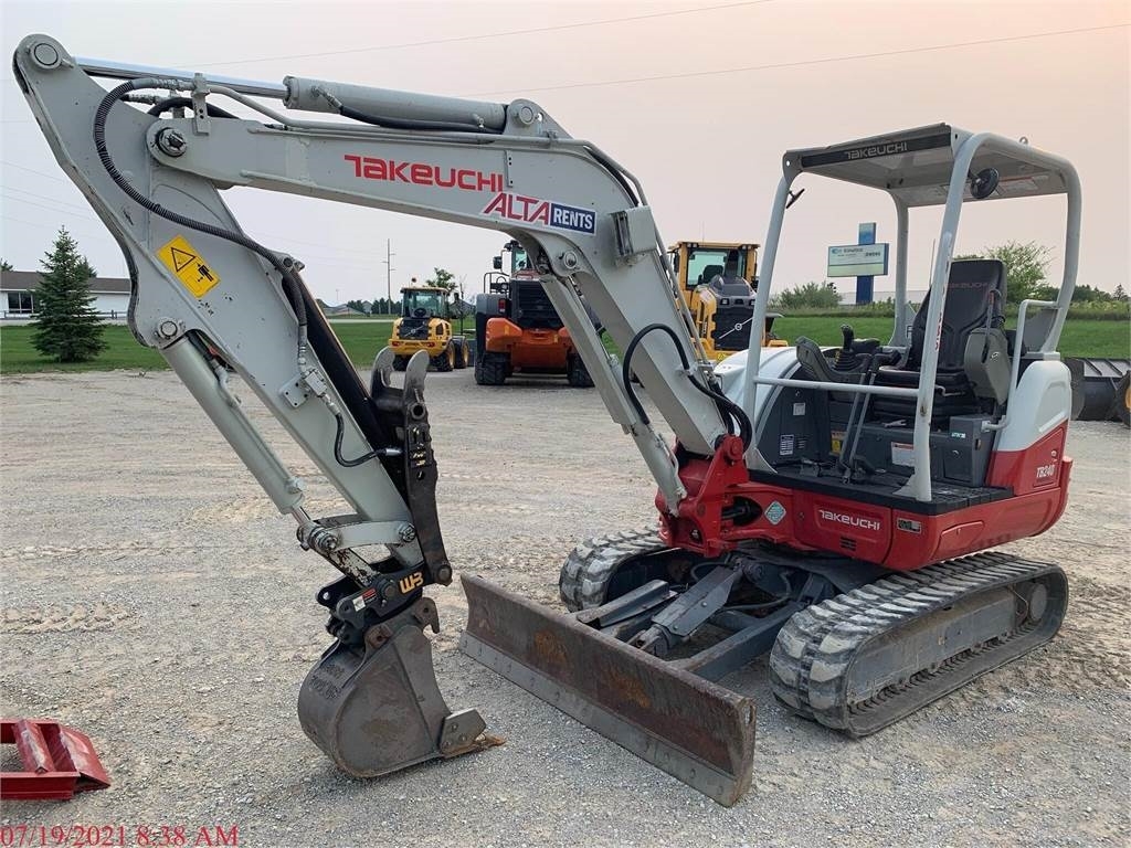 Takeuchi TB240