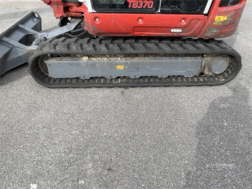 Takeuchi TB370