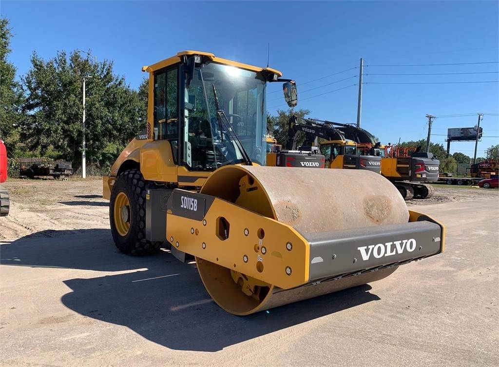 Volvo SD115B