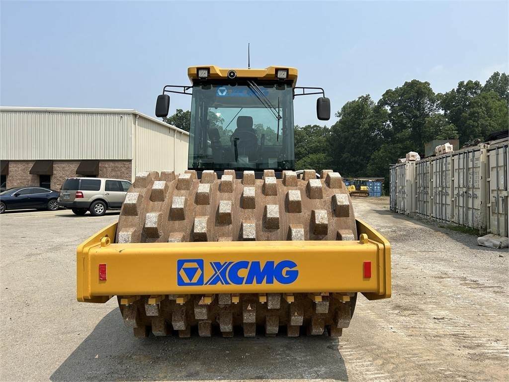 XCMG CV123PDU
