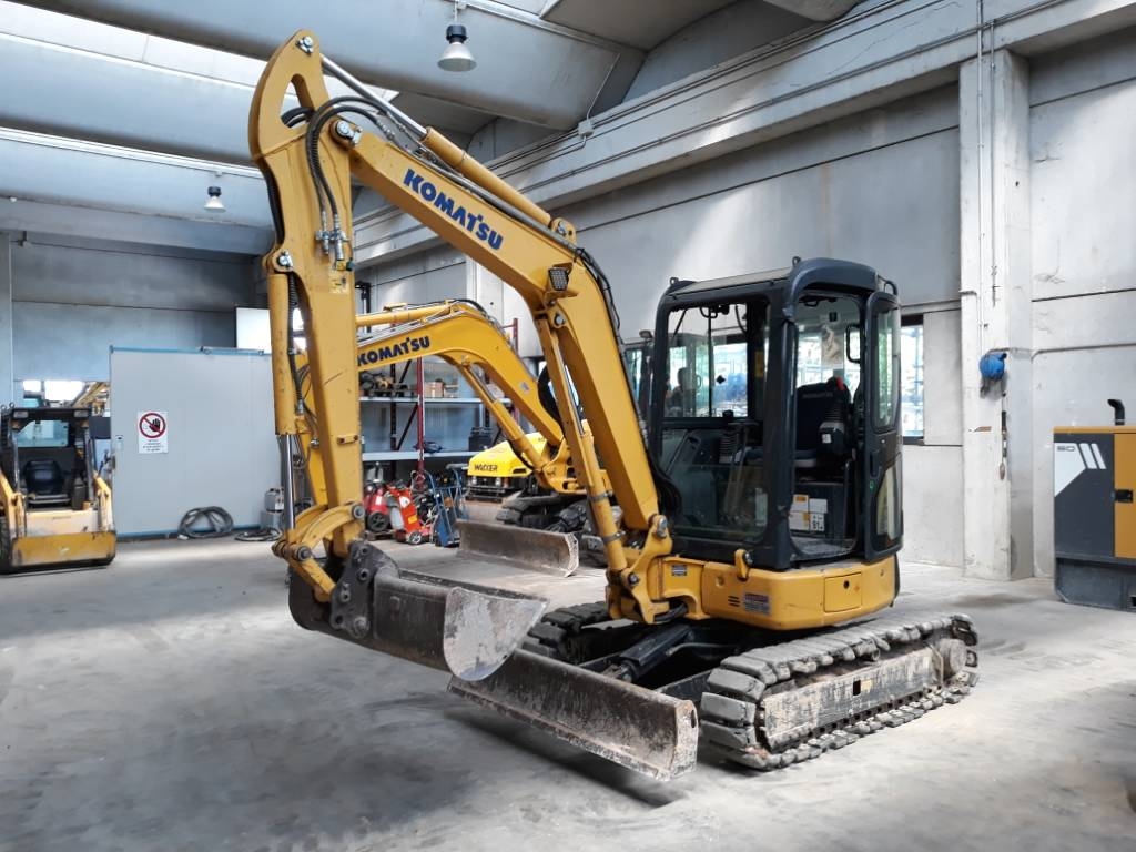 Komatsu PC35MR-3 - Mini excavators - Construction Equipment - Komatsu Used Equipment