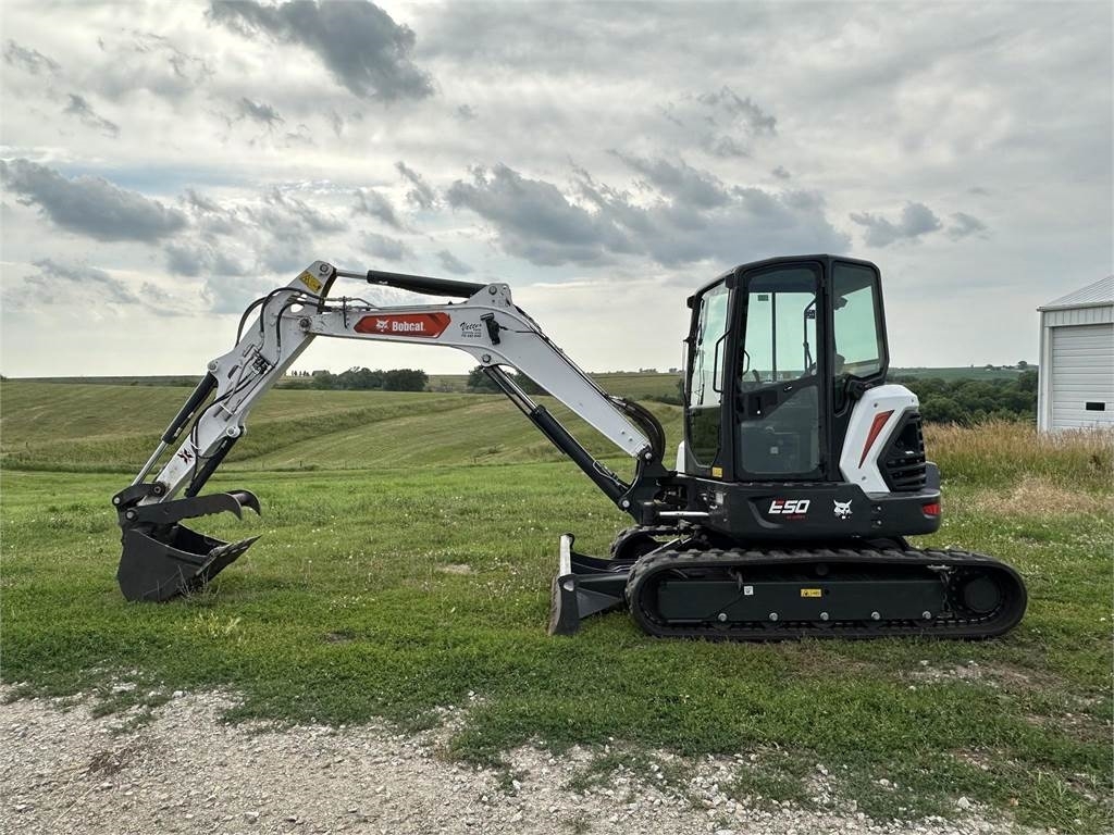 Bobcat E50