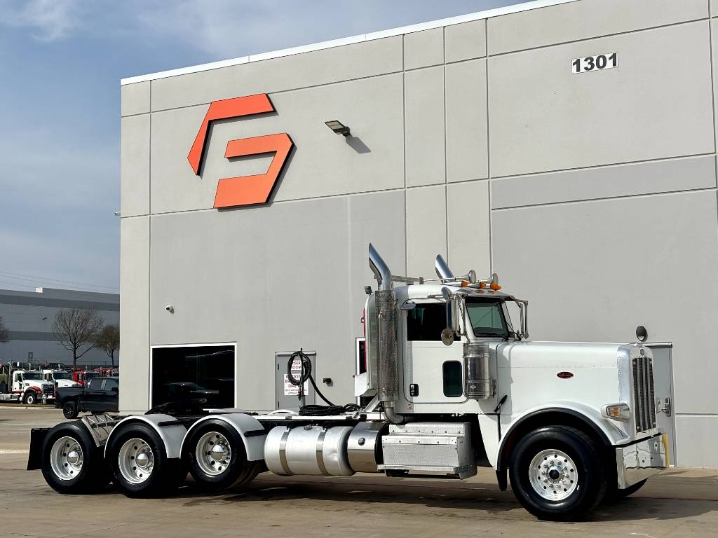 Peterbilt 388