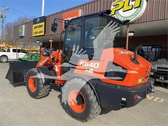 Kubota R640