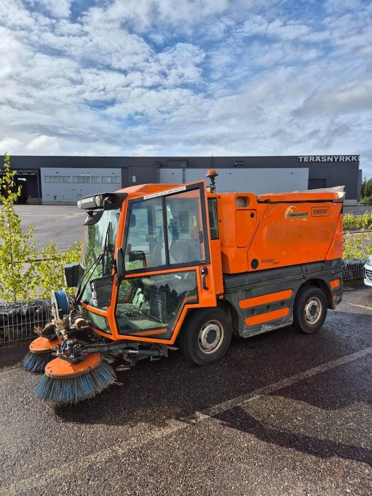 Schmidt Swingo Compact 200 - Lakaisukoneet - Ympäristökoneet - Hako ...