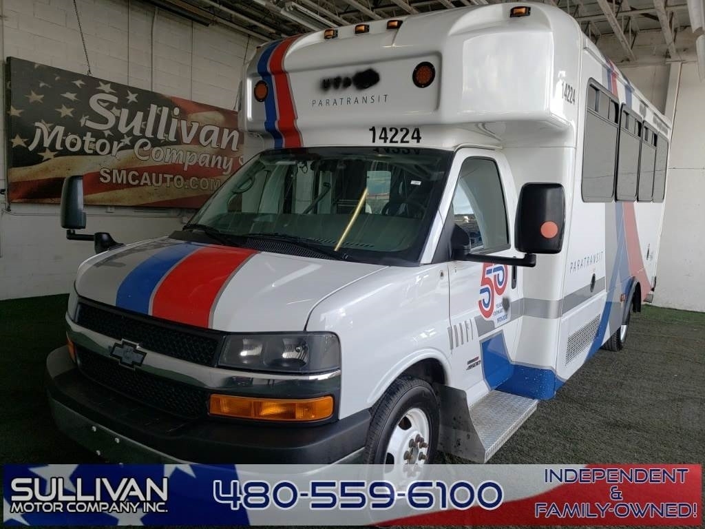 Chevrolet Express Cutaway