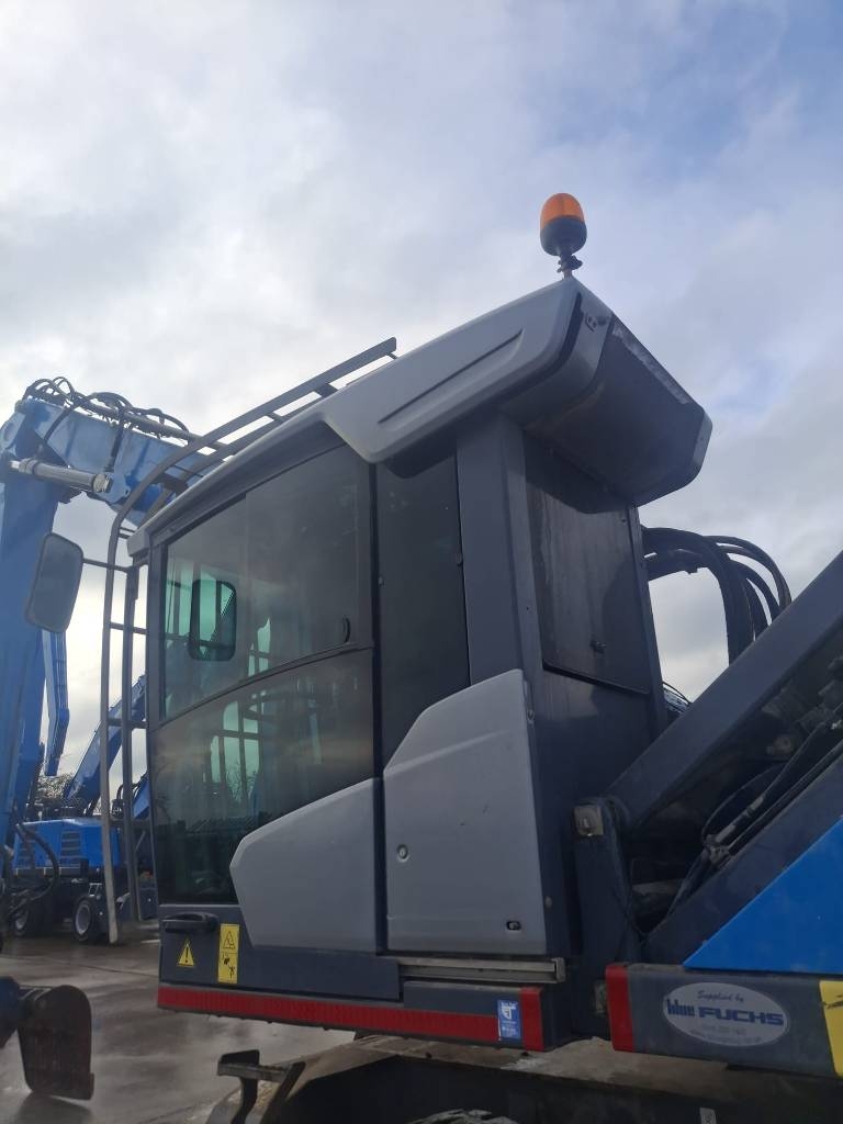 Fuchs MHL 331 - Material Handlers - Construction Equipment - Blue ...