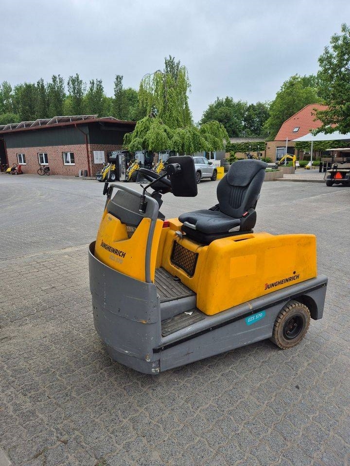 Jungheinrich EZS 570 - Other - Products - Wacker Neuson