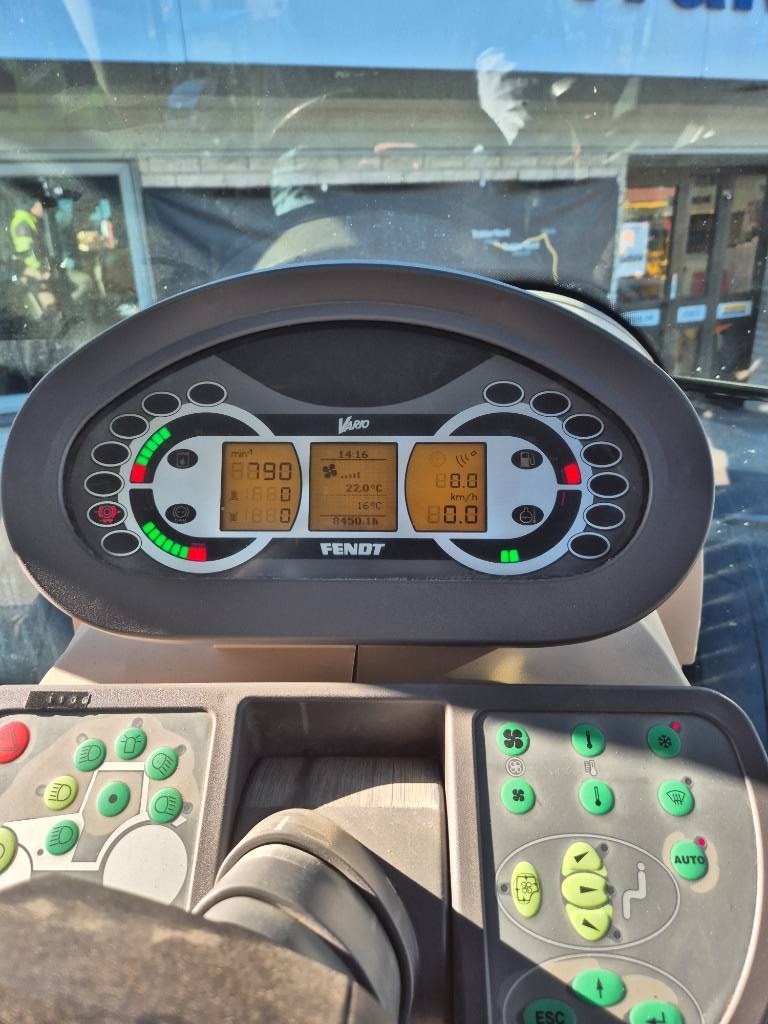 Fendt 824 Vario Profi Plus, GPS, FLP - Traktorer - Lantbruk - Traktor Nord