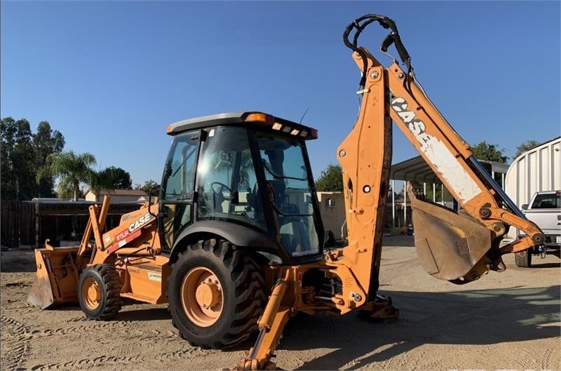 Case 580 SUPER M SERIES