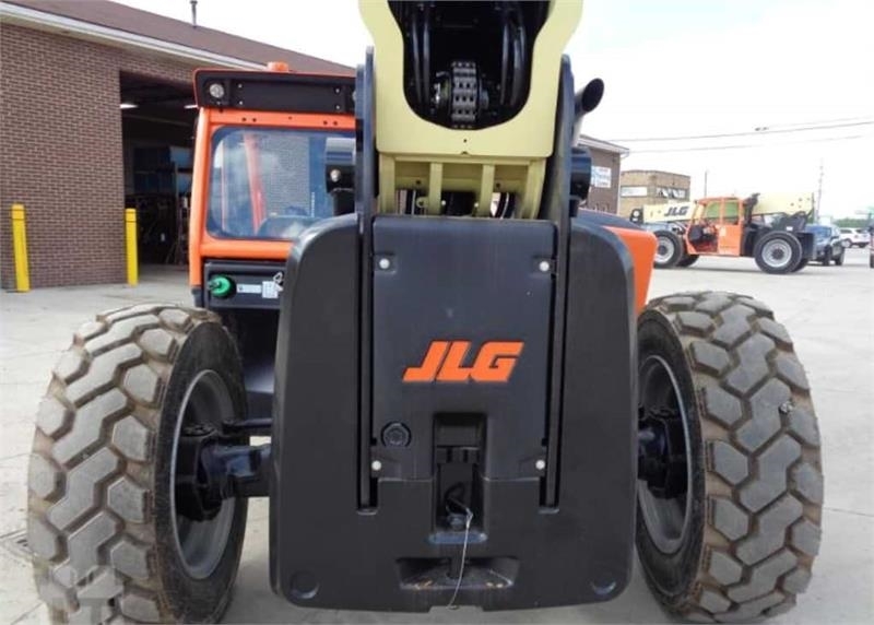 JLG 1255