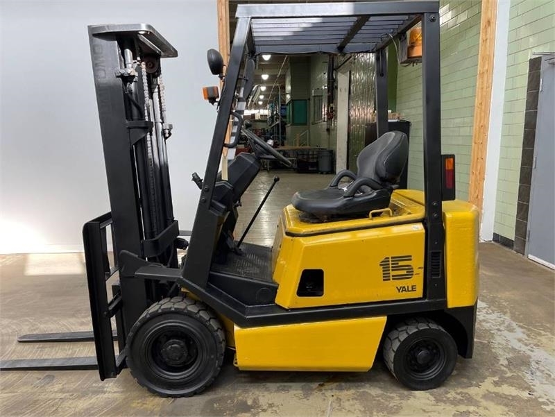 Yale FG15