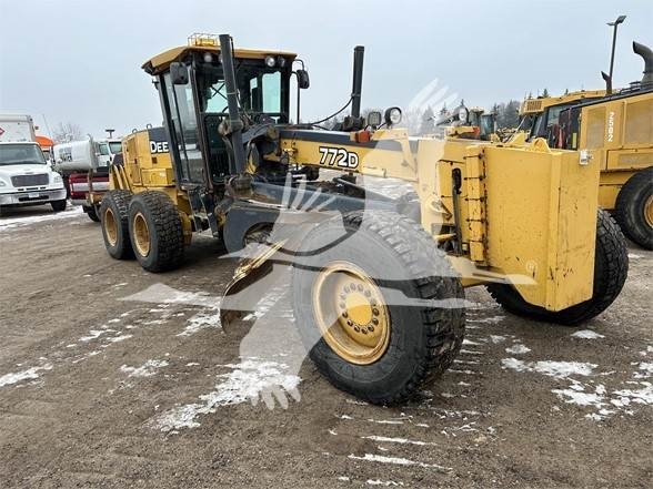 John Deere 772D