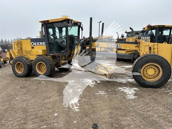 John Deere 772D