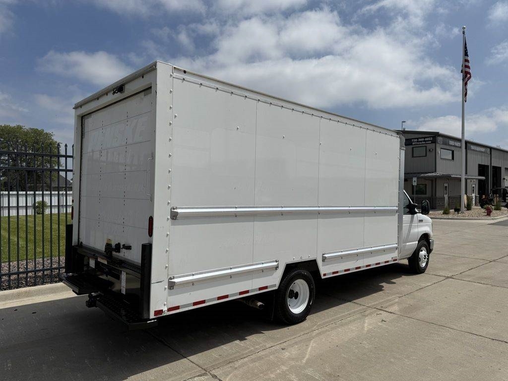 Ford E-350 16' Box Truck With Walk Ramp