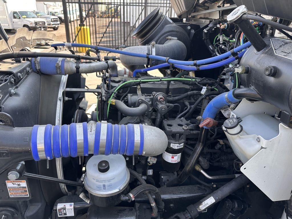 Kenworth T270 Box Truck, Diesel, Auto, Lift Gate