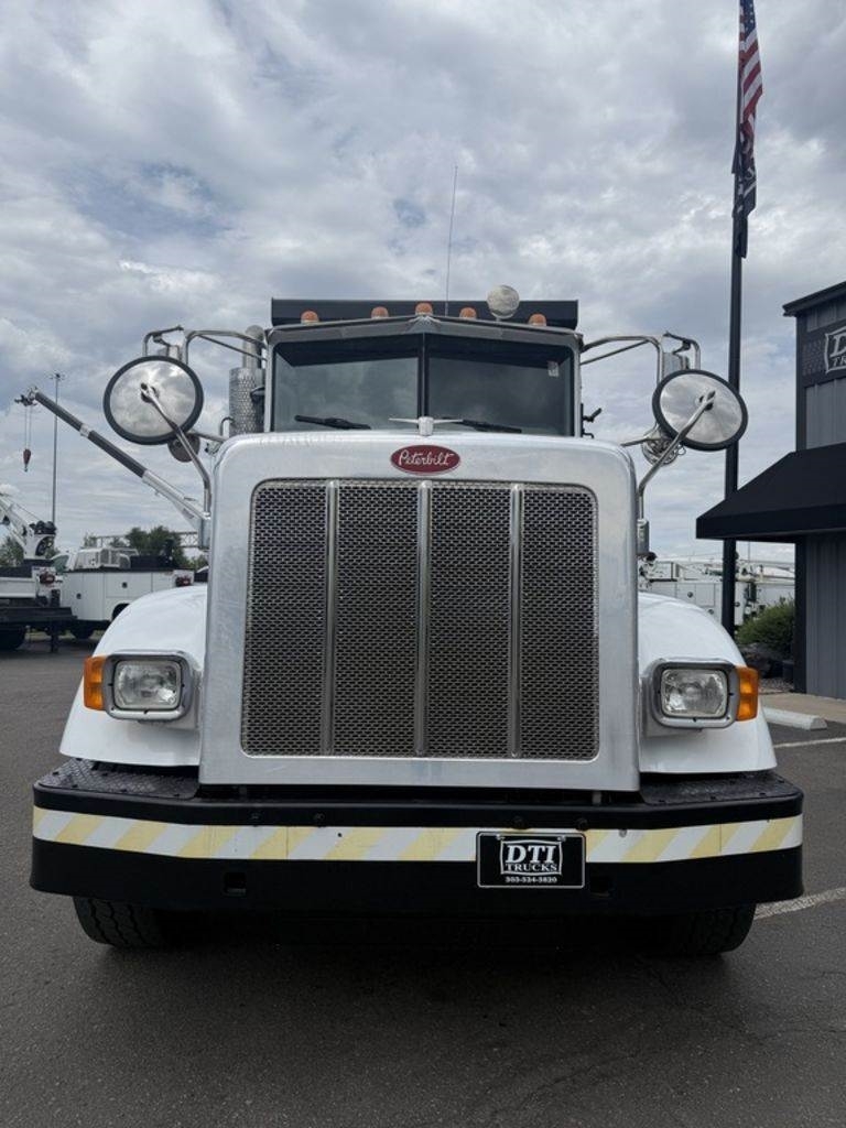 Peterbilt 365 Tandem Axle Dump Truck, 60K GVWR!