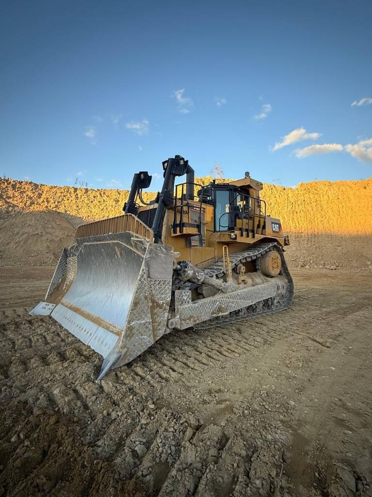 CAT D 10 T 2 (Coming soon) - JR Trading | Your reliable partner in used ...