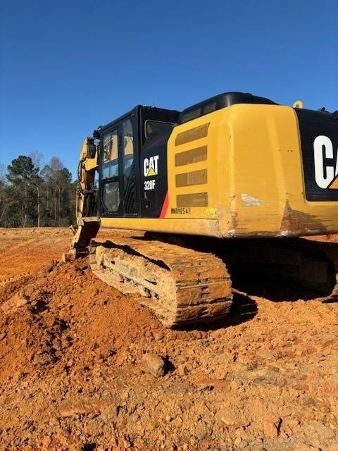 CAT 320F