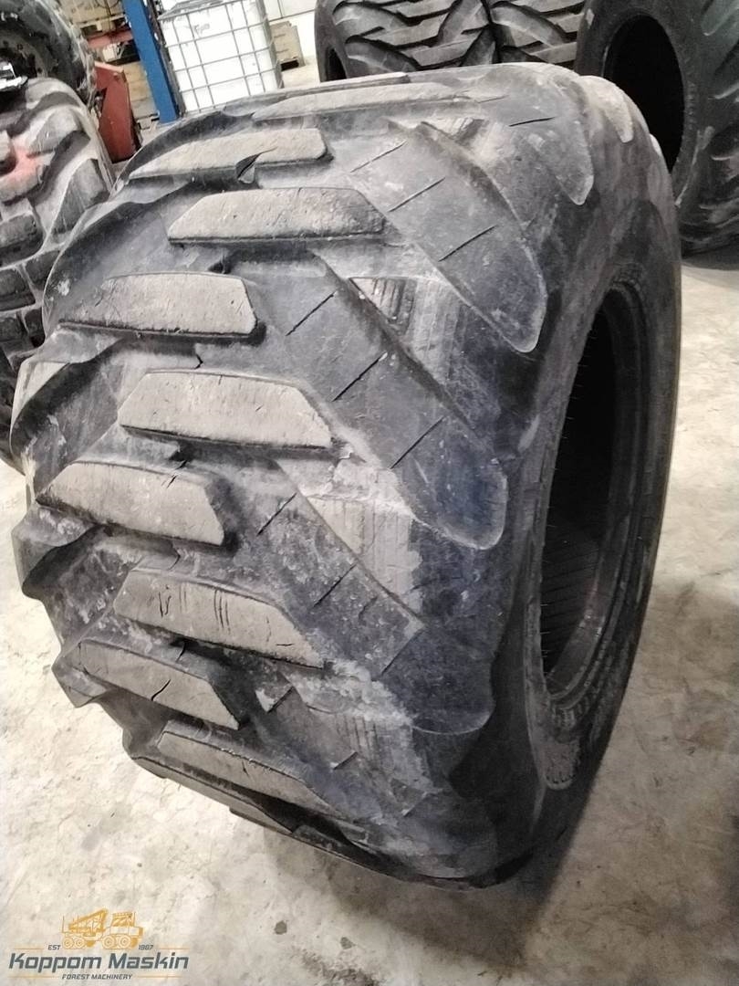 Trelleborg T480 800/40x26,5 - Däck, hjul och fälgar - Skogsmaskiner ...