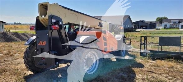 JLG 742