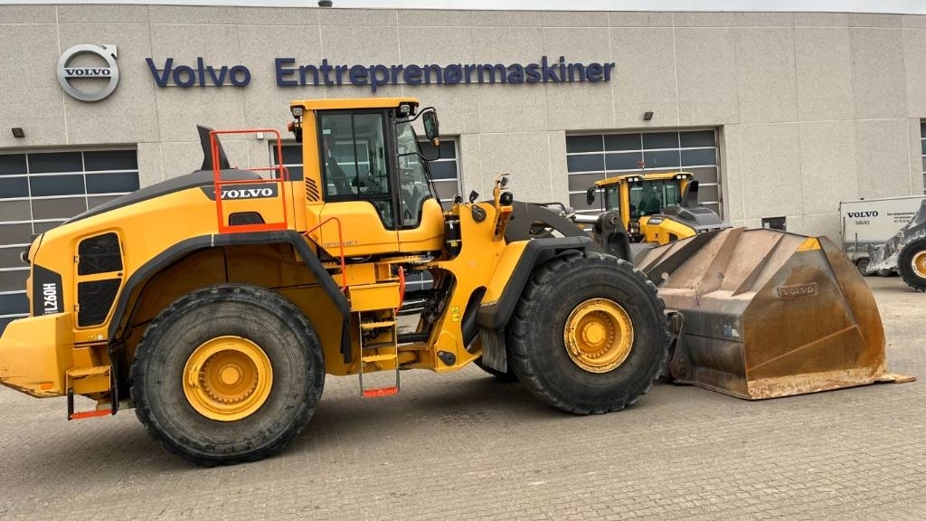 Volvo L260H - Wheel Loaders - Construction Equipment - Volvo CE EMEA ...