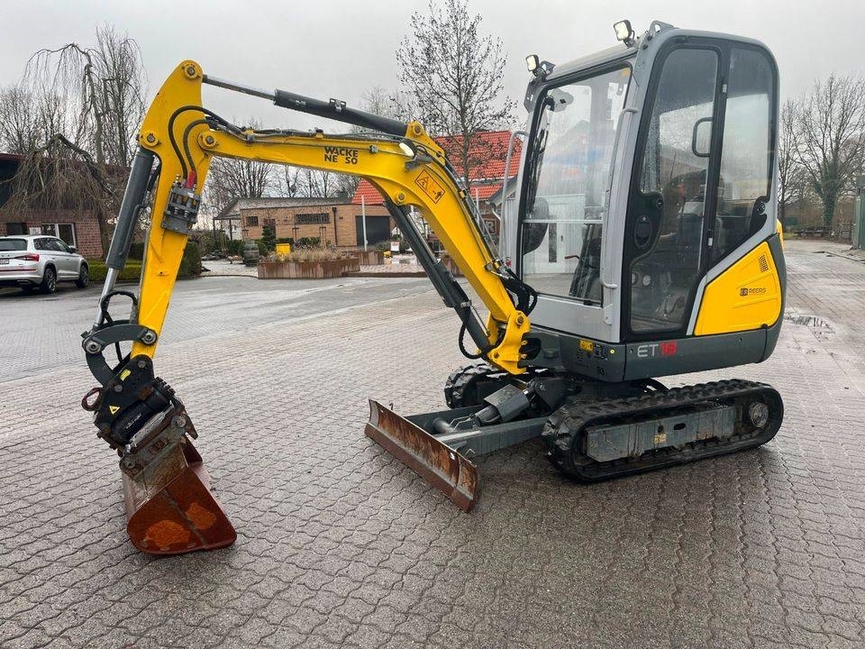 Wacker Neuson ET 18 - Tracked / Mini excavators - Products - Wacker Neuson