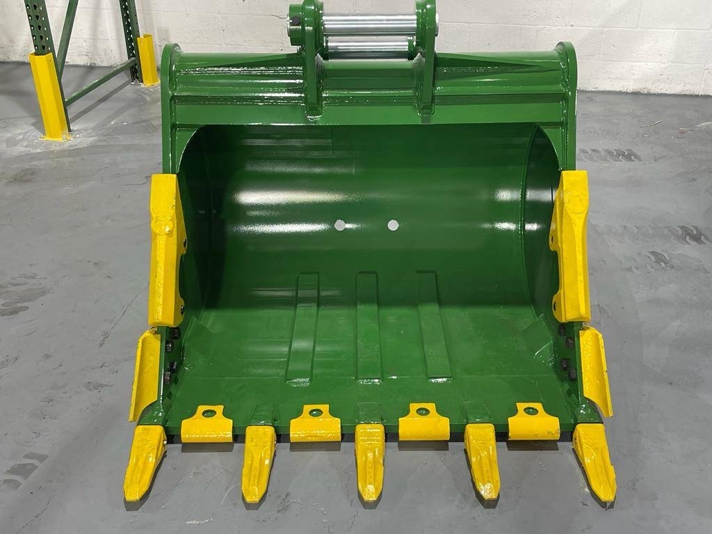 JM Attachments ExtremeHD Rock Bucket 42" for Komatsu PC200,PC210