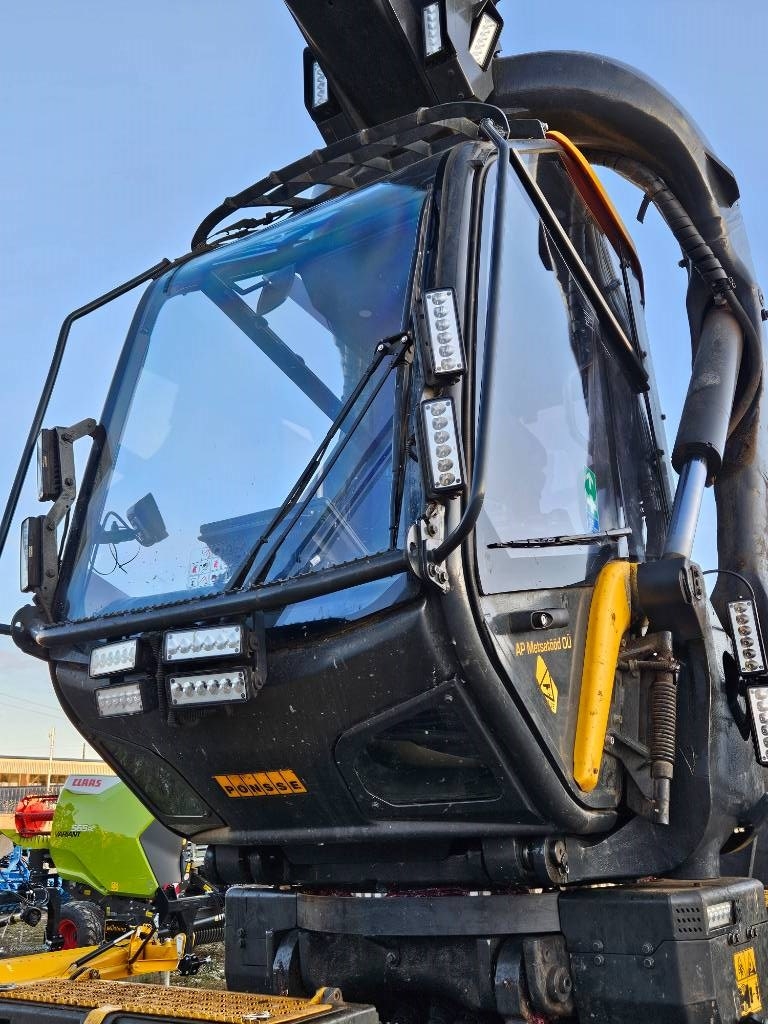 Ponsse Scorpion King - Harvesters - Forestry Equipment - Danish Agro ...