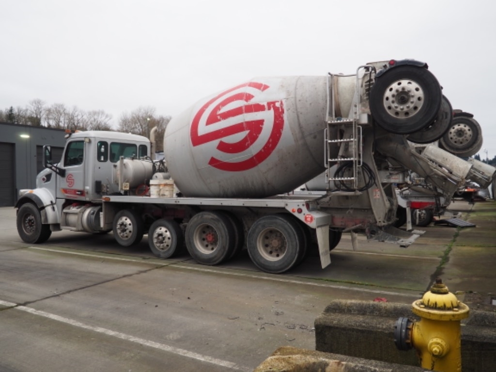 Peterbilt 567 Concrete Mixer