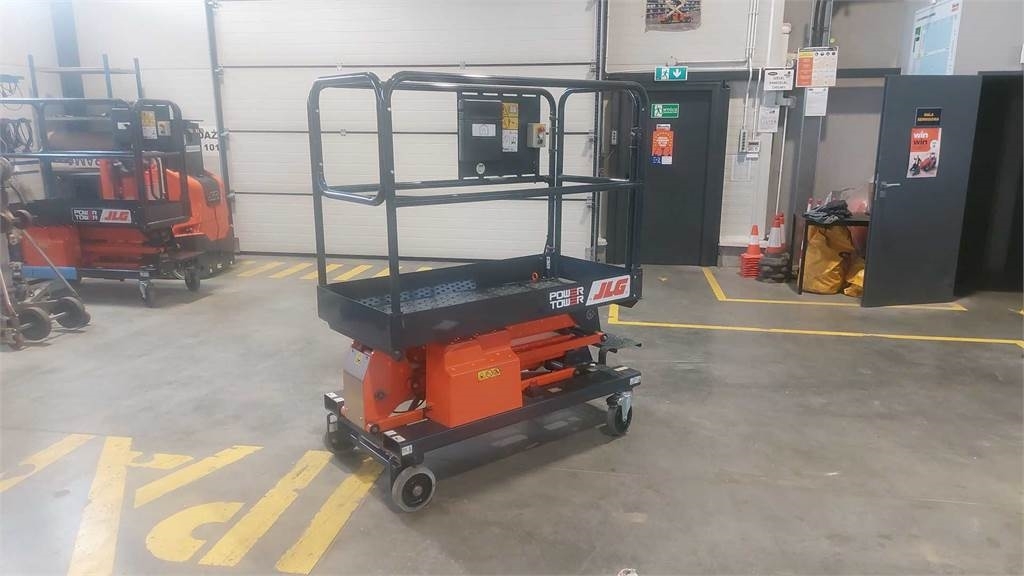 JLG POWERT - Other lifts and platforms - Construction Equipment - Boels