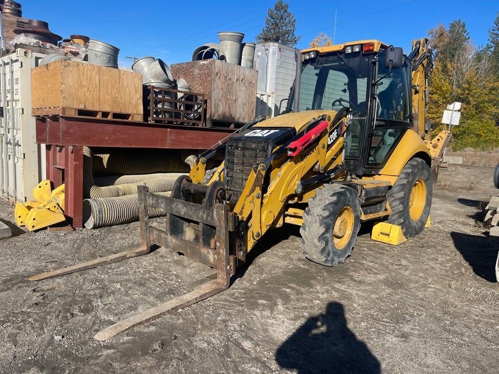 CAT 420F IT