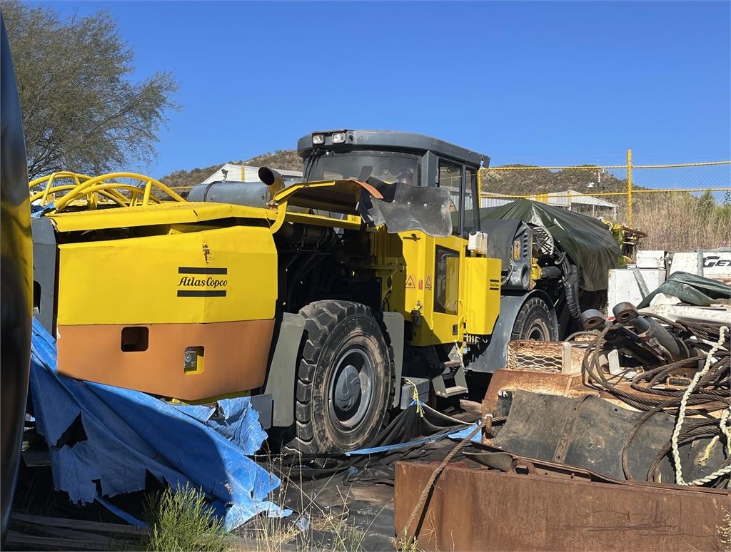 Atlas Copco Boomer L2C Drill Rig