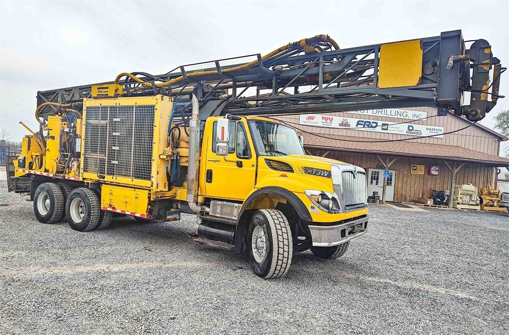 Atlas Copco T3W Drill Rig