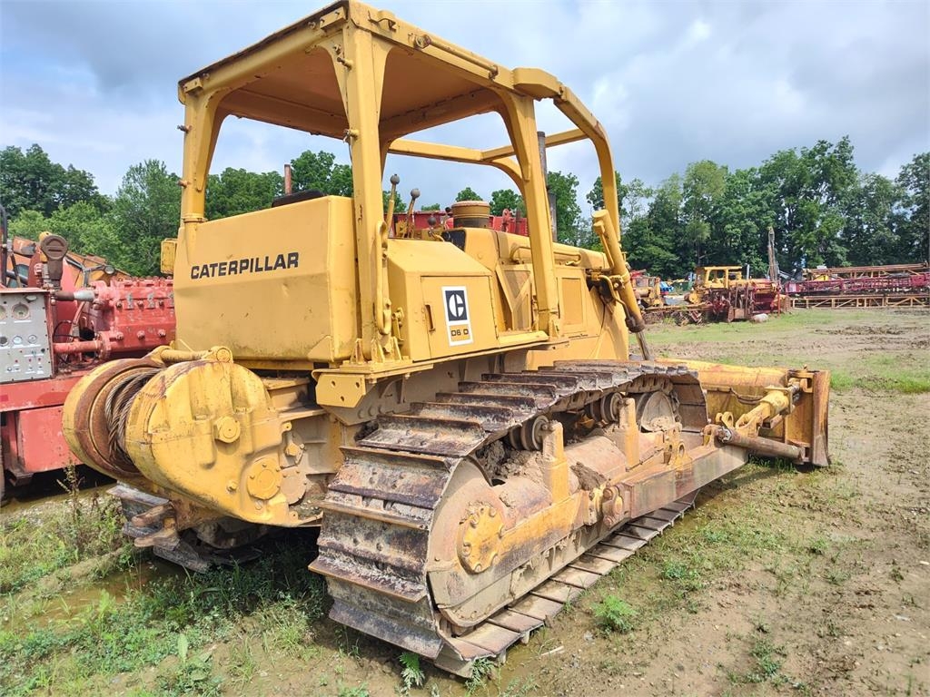 CAT D6D Bulldozer