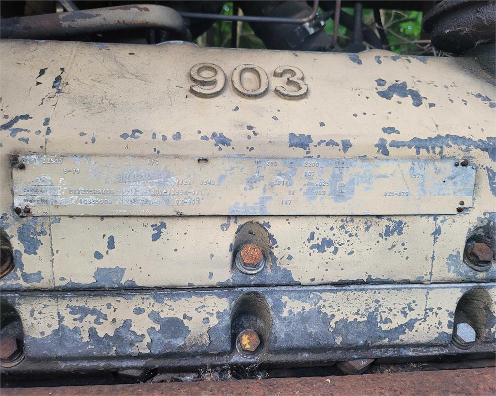 Chevrolet Kodiak Water Truck & 750cfm/250psi Air Compressor